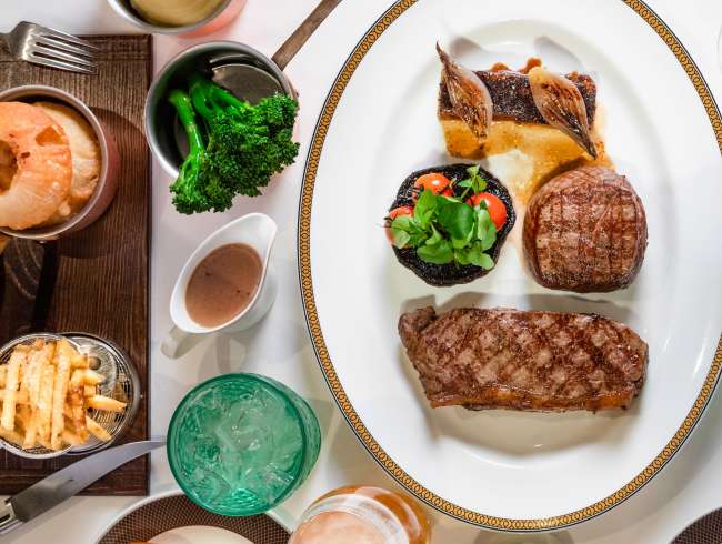 Meet Cunard's famous fleet – Iconic voyages with Cunard